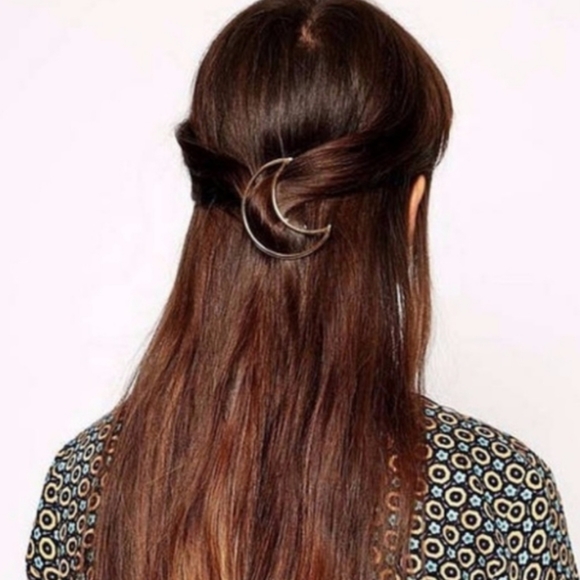 Accessories | New Moon Boho Hair Clip In Goldtone | Poshmark